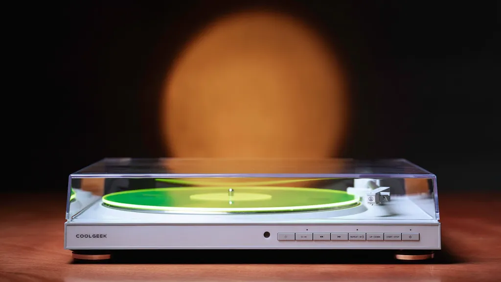 MOXLIN DriftBox – Dual-Magnet SSD Hub for Creators on the Go | KICKSTARTECH
